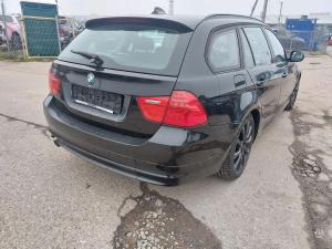Melns BMW 318 2012 Kauņa, ar dzinēja tilpumu 2.00 L un nobraukumu 300 tūkst. km par 3890 €, foto 4 vietnē AUTOMOTO.COM.LV