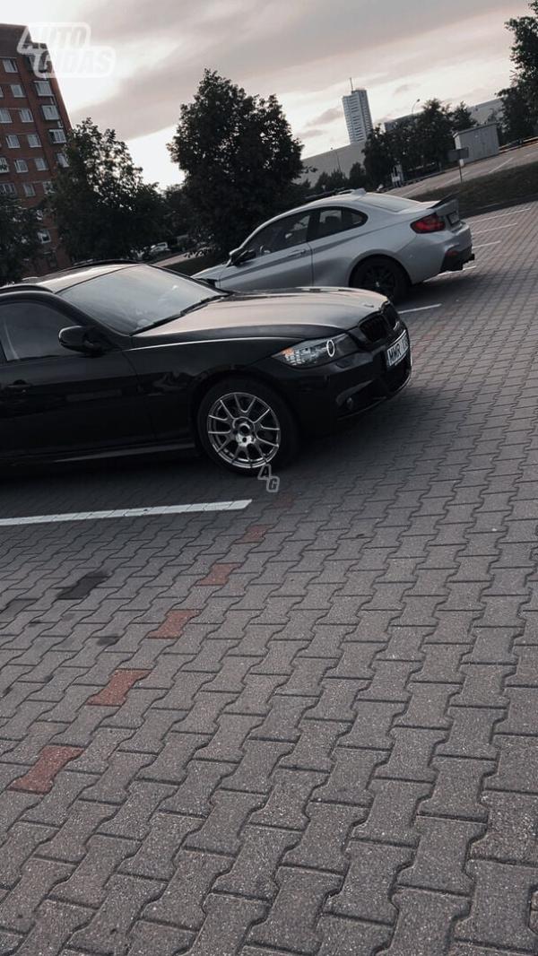 Melns BMW 318 2012 Klaipėda, ar dzinēja tilpumu 1.80 L un nobraukumu 355 tūkst. km par 6000 €, foto 7 vietnē AUTOMOTO.COM.LV