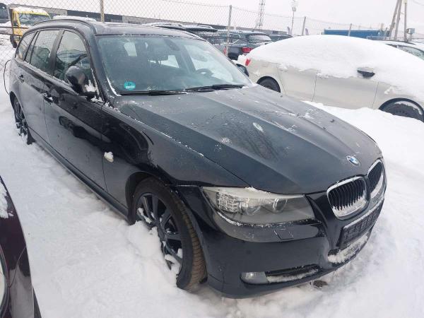 Black BMW 318 2012 in Kaunas, with an engine capacity of 2.00 L and mileage of 300 thousand km for 3890 €, photo 1 on AUTOMOTO.COM.LV