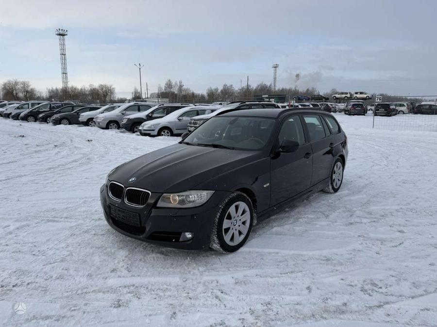 Melns BMW 318 2012 Marijampole, ar dzinēja tilpumu 2.00 L un nobraukumu 415 tūkst. km par 3900 €, foto 1 vietnē AUTOMOTO.COM.LV