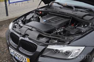 Melns BMW 318 2012 Cēsis, ar dzinēja tilpumu 2.00 L un nobraukumu 251 tūkst. km par 6000 €, foto 8 vietnē AUTOMOTO.COM.LV