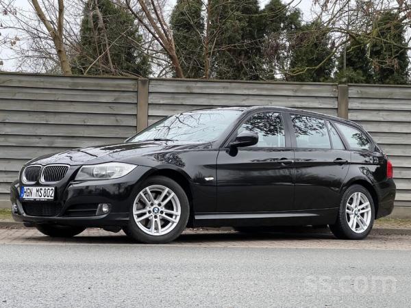 Black BMW 318 2012 in Jelgava, with an engine capacity of 2.00 L and mileage of 269 thousand km for 3999 €, photo 4 on AUTOMOTO.COM.LV