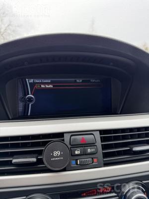 Melns BMW 318 2012 Daugavpils, ar dzinēja tilpumu 2.00 L un nobraukumu 193 tūkst. km par 4700 €, foto 14 vietnē AUTOMOTO.COM.LV
