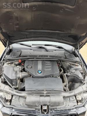 Melns BMW 318 2012 Daugavpils, ar dzinēja tilpumu 2.00 L un nobraukumu 193 tūkst. km par 4700 €, foto 15 vietnē AUTOMOTO.COM.LV