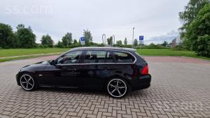 Melns BMW 318 2012 Jelgava, ar dzinēja tilpumu 2.00 L un nobraukumu 402 tūkst. km par 4450 €, foto 18 vietnē AUTOMOTO.COM.LV