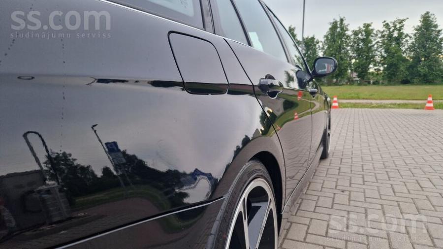 Melns BMW 318 2012 Jelgava, ar dzinēja tilpumu 2.00 L un nobraukumu 402 tūkst. km par 4450 €, foto 25 vietnē AUTOMOTO.COM.LV