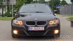 Melns BMW 318 2012 Jelgava, ar dzinēja tilpumu 2.00 L un nobraukumu 402 tūkst. km par 4450 €, foto 33 vietnē AUTOMOTO.COM.LV