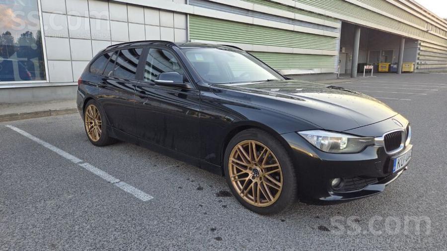 Black BMW 318 2012 in Riga, with an engine capacity of 2.00 L and mileage of 247 thousand km for 5950 €, photo 3 on AUTOMOTO.COM.LV