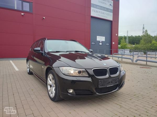 Black BMW 318 2012 in Kaunas, with an engine capacity of 2.00 L and mileage of 193 thousand km for 4950 €, photo 1 on AUTOMOTO.COM.LV