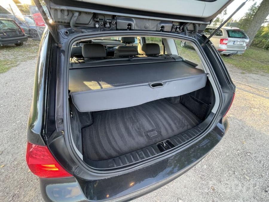 Black BMW 318 2012 in Riga, with an engine capacity of 2.00 L and mileage of 251 thousand km for 5790 €, photo 16 on AUTOMOTO.COM.LV