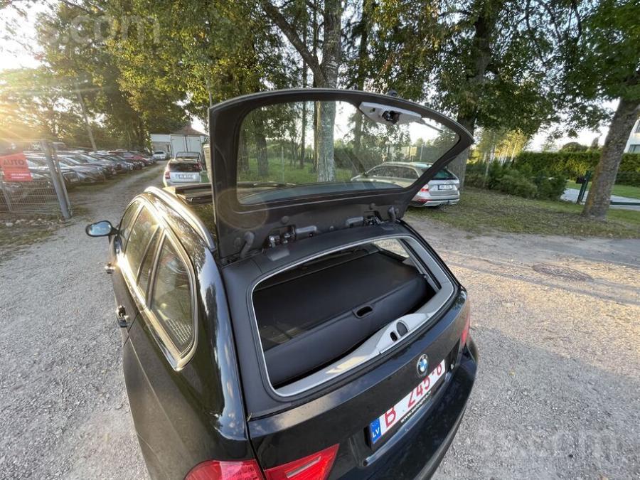 Black BMW 318 2012 in Riga, with an engine capacity of 2.00 L and mileage of 251 thousand km for 5790 €, photo 17 on AUTOMOTO.COM.LV