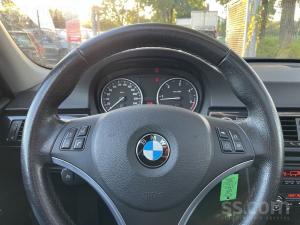 Black BMW 318 2012 in Riga, with an engine capacity of 2.00 L and mileage of 251 thousand km for 5790 €, photo 24 on AUTOMOTO.COM.LV