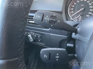 Black BMW 318 2012 in Riga, with an engine capacity of 2.00 L and mileage of 251 thousand km for 5790 €, photo 30 on AUTOMOTO.COM.LV