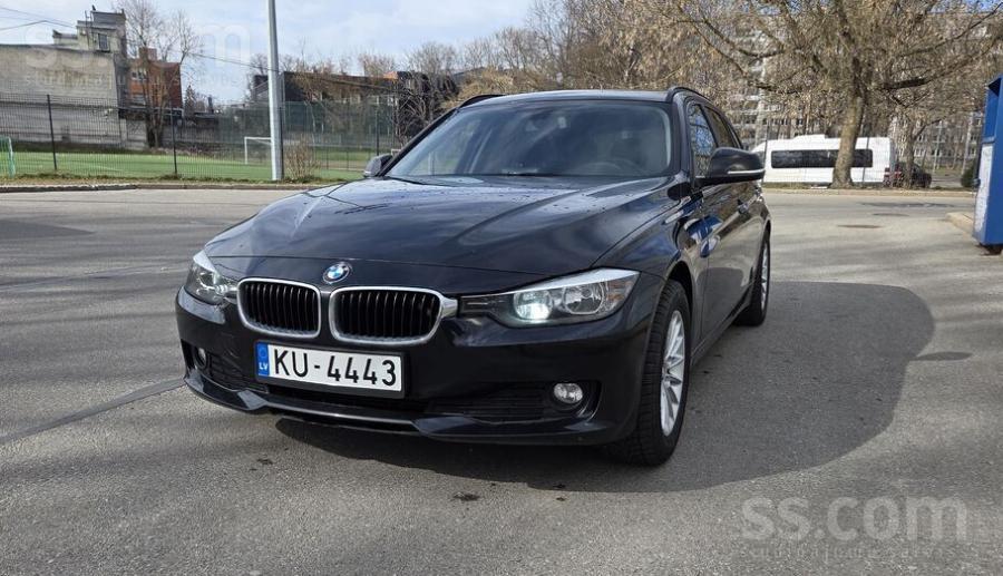 Black BMW 318 2012 in Riga, with an engine capacity of 2.00 L and mileage of 246 thousand km for 6250 €, photo 5 on AUTOMOTO.COM.LV