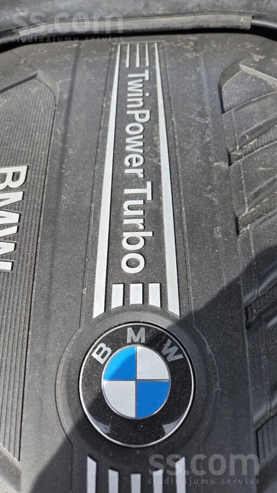 Black BMW 318 2012 in Riga, with an engine capacity of 2.00 L and mileage of 246 thousand km for 6250 €, photo 23 on AUTOMOTO.COM.LV