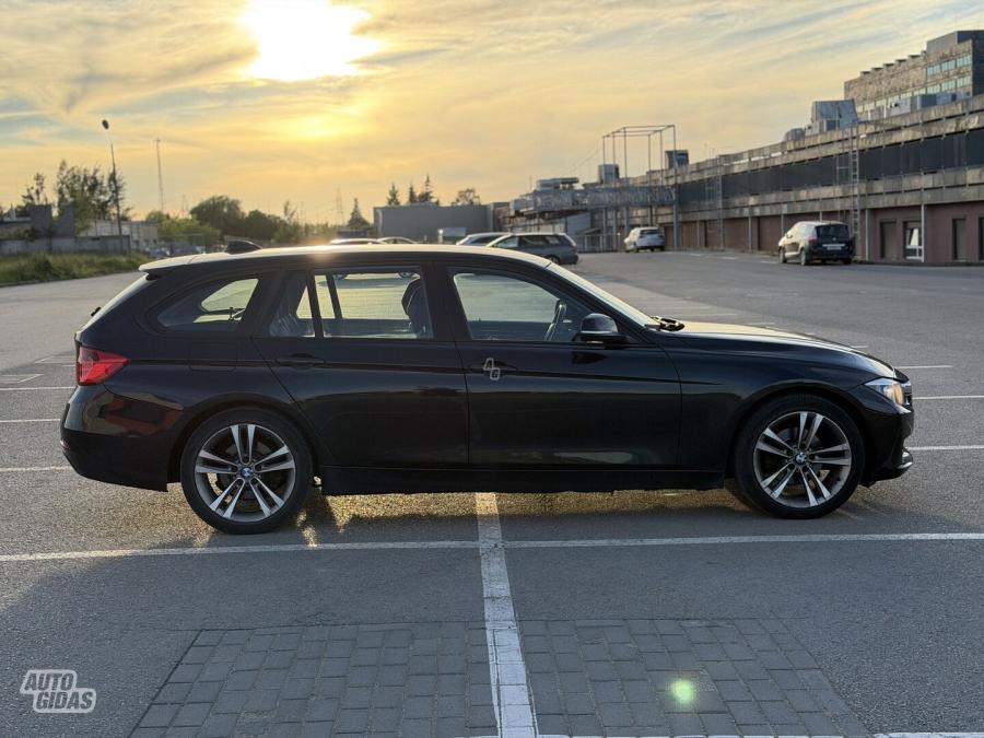 Black BMW 318 2012 in Siauliai, with an engine capacity of 2.00 L and mileage of 351 thousand km for 6777 €, photo 7 on AUTOMOTO.COM.LV