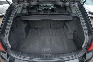 Black BMW 318 2012 in Riga, with an engine capacity of 2.00 L and mileage of 266 thousand km for 6250 €, photo 47 on AUTOMOTO.COM.LV