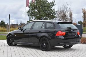 Melns BMW 318 2012 Mārupe, ar dzinēja tilpumu 2.00 L un nobraukumu 284 tūkst. km par 5490 €, foto 4 vietnē AUTOMOTO.COM.LV
