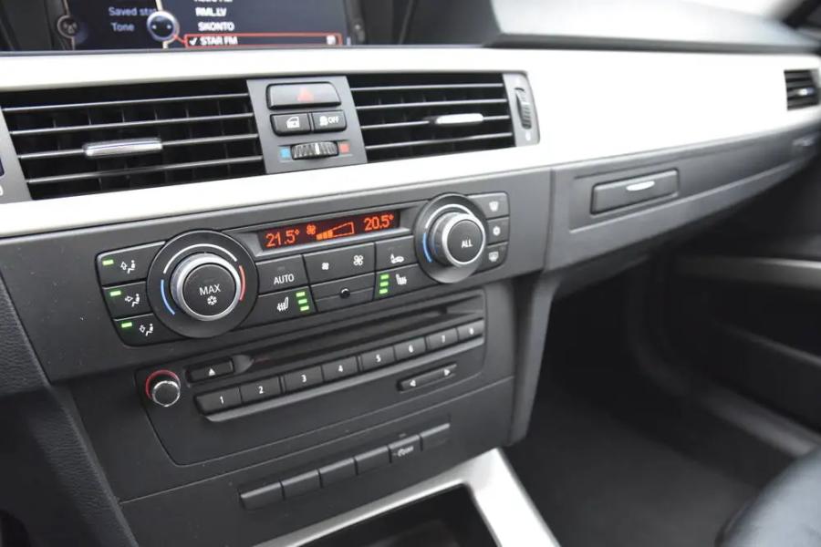 Melns BMW 318 2012 Mārupe, ar dzinēja tilpumu 2.00 L un nobraukumu 284 tūkst. km par 5490 €, foto 10 vietnē AUTOMOTO.COM.LV