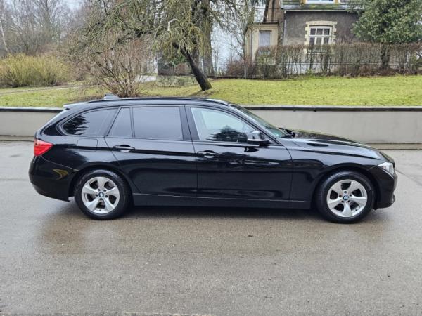 Melns BMW 318 2012 Rīga, ar dzinēja tilpumu 2.00 L un nobraukumu 265 tūkst. km par 7490 €, foto 6 vietnē AUTOMOTO.COM.LV