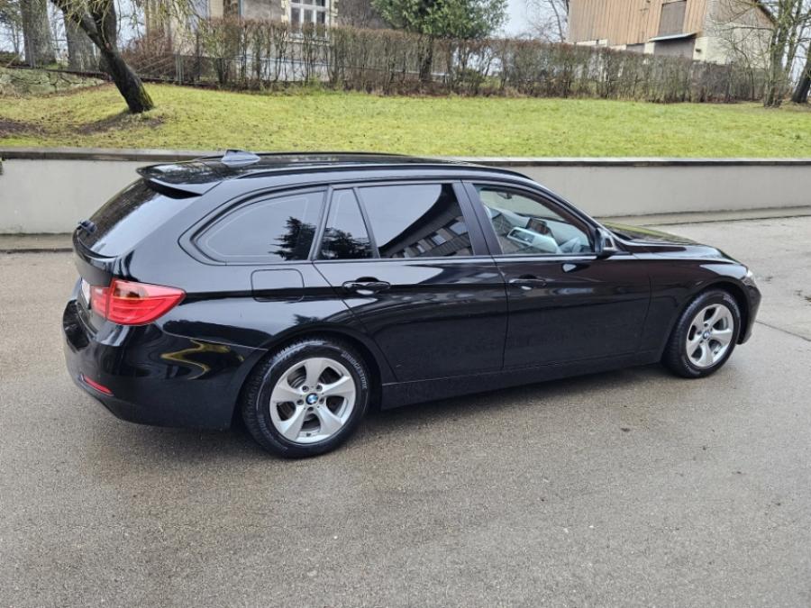 Black BMW 318 2012 in Riga, with an engine capacity of 2.00 L and mileage of 265 thousand km for 7490 €, photo 8 on AUTOMOTO.COM.LV