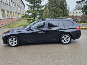 Black BMW 318 2012 in Riga, with an engine capacity of 2.00 L and mileage of 265 thousand km for 7490 €, photo 13 on AUTOMOTO.COM.LV