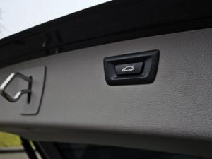 Black BMW 318 2012 in Riga, with an engine capacity of 2.00 L and mileage of 265 thousand km for 7490 €, photo 24 on AUTOMOTO.COM.LV