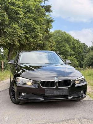Black BMW 318 2012 in Utena, with an engine capacity of 2.00 L and mileage of 212 thousand km for 6200 €, photo 20 on AUTOMOTO.COM.LV