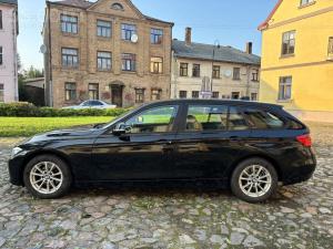 Melns BMW 318 2012 Bauska, ar dzinēja tilpumu 2.00 L un nobraukumu 345 tūkst. km par 5890 €, foto 3 vietnē AUTOMOTO.COM.LV