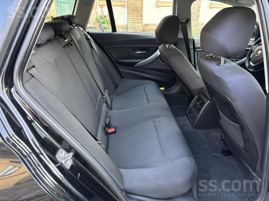 Melns BMW 318 2012 Bauska, ar dzinēja tilpumu 2.00 L un nobraukumu 345 tūkst. km par 5890 €, foto 12 vietnē AUTOMOTO.COM.LV