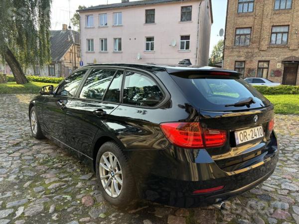 Black BMW 318 2012 in Bauska, with an engine capacity of 2.00 L and mileage of 345 thousand km for 5890 €, photo 4 on AUTOMOTO.COM.LV