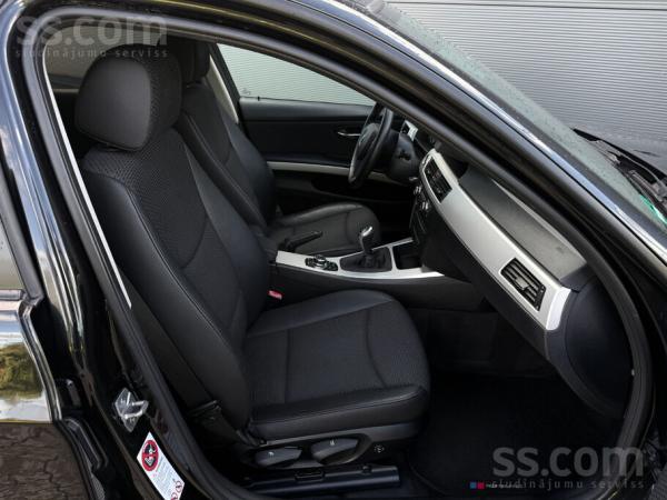 Melns BMW 318 2012 Tukums, ar dzinēja tilpumu 2.00 L un nobraukumu 305 tūkst. km par 5200 €, foto 6 vietnē AUTOMOTO.COM.LV