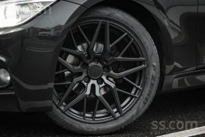 Black BMW 318 2013 in Riga, with an engine capacity of 2.00 L and mileage of 0 thousand km for 10650 €, photo 7 on AUTOMOTO.COM.LV