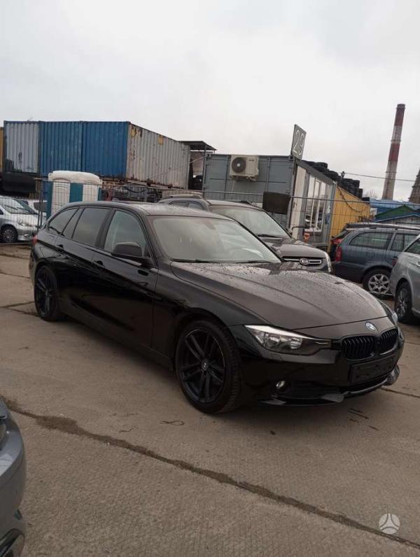 Black BMW 318 2013 in Kaunas, with an engine capacity of 2.00 L and mileage of 164 thousand km for 6800 €, photo 1 on AUTOMOTO.COM.LV