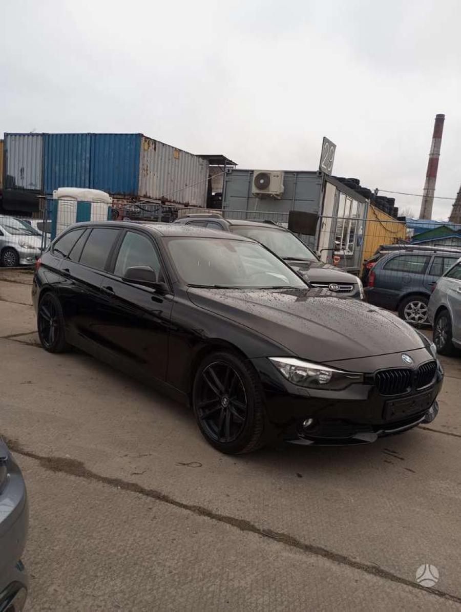 Melns BMW 318 2013 Kauņa, ar dzinēja tilpumu 2.00 L un nobraukumu 164 tūkst. km par 6800 €, foto 1 vietnē AUTOMOTO.COM.LV