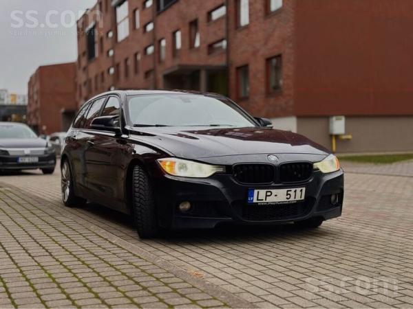Melns BMW 318 2013 Liepāja, ar dzinēja tilpumu 2.00 L un nobraukumu 388 tūkst. km par 7300 €, foto 3 vietnē AUTOMOTO.COM.LV