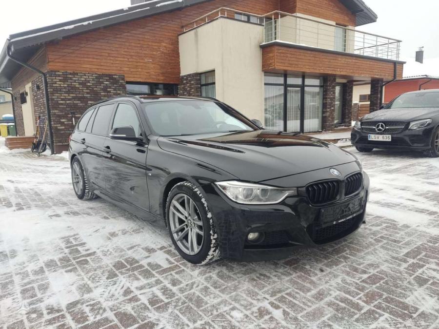 Black BMW 318 2013 in Pakruojis, with an engine capacity of 2.00 L and mileage of 274 thousand km for 7350 €, photo 1 on AUTOMOTO.COM.LV