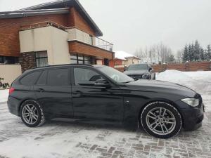 Black BMW 318 2013 in Pakruojis, with an engine capacity of 2.00 L and mileage of 274 thousand km for 7350 €, photo 9 on AUTOMOTO.COM.LV