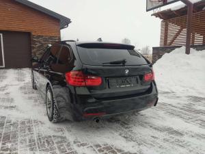 Black BMW 318 2013 in Pakruojis, with an engine capacity of 2.00 L and mileage of 274 thousand km for 7350 €, photo 10 on AUTOMOTO.COM.LV