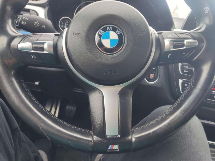 Black BMW 318 2013 in Pakruojis, with an engine capacity of 2.00 L and mileage of 274 thousand km for 7350 €, photo 18 on AUTOMOTO.COM.LV