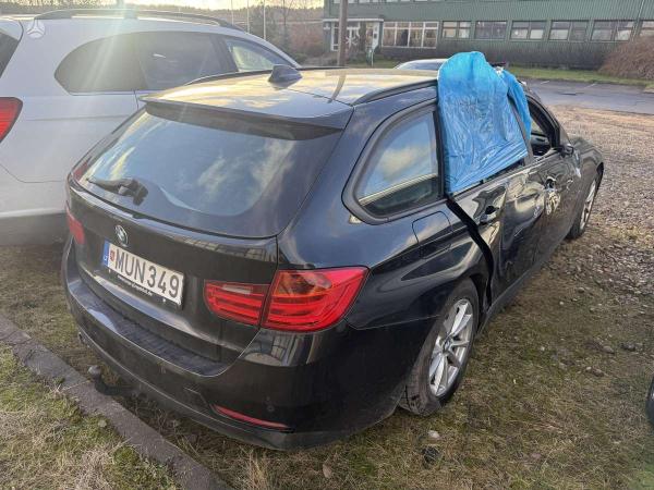 Black BMW 318 2013 in Vilnius, with an engine capacity of 2.00 L and mileage of 320 thousand km for 3950 €, photo 5 on AUTOMOTO.COM.LV