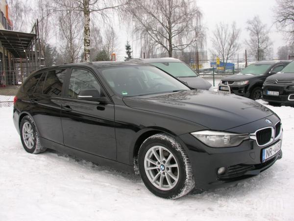 Black BMW 318 2013 in Riga, with an engine capacity of 2.00 L and mileage of 272 thousand km for 6550 €, photo 2 on AUTOMOTO.COM.LV