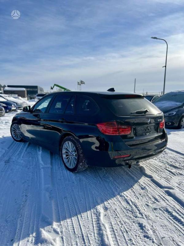 Black BMW 318 2013 in Kaunas, with an engine capacity of 2.00 L and mileage of 236 thousand km for 7300 €, photo 7 on AUTOMOTO.COM.LV