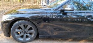 Black BMW 318 2013 in Marijampole, with an engine capacity of 1.80 L and mileage of 333 thousand km for 8500 €, photo 8 on AUTOMOTO.COM.LV