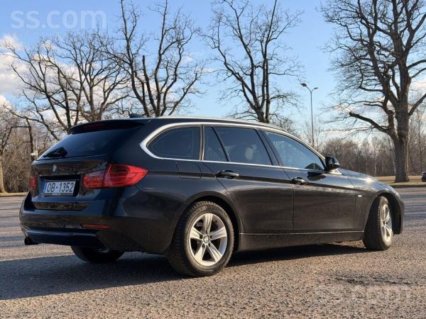 Melns BMW 318 2013 Rīga, ar dzinēja tilpumu 2.00 L un nobraukumu 345 tūkst. km par 7750 €, foto 3 vietnē AUTOMOTO.COM.LV