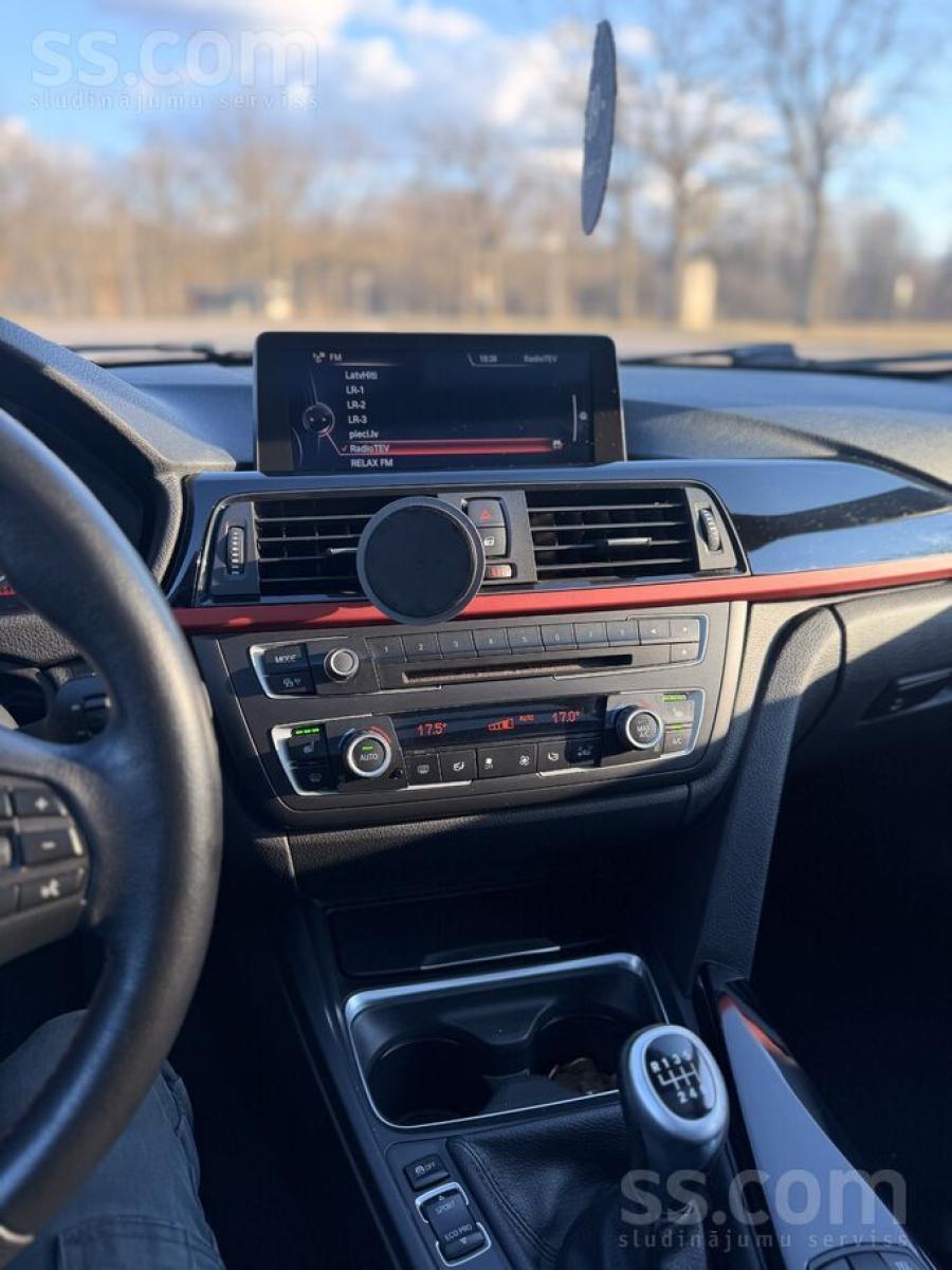 Melns BMW 318 2013 Rīga, ar dzinēja tilpumu 2.00 L un nobraukumu 345 tūkst. km par 7750 €, foto 7 vietnē AUTOMOTO.COM.LV