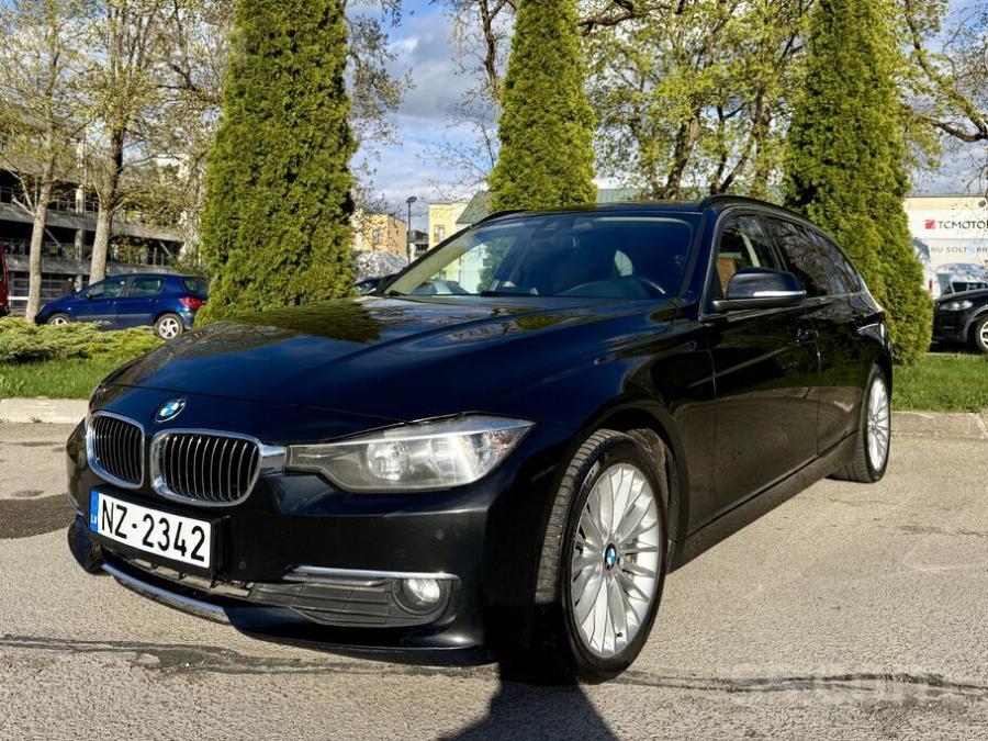 Black BMW 318 2013 in Riga, with an engine capacity of 2.00 L and mileage of 355 thousand km for 5550 €, photo 1 on AUTOMOTO.COM.LV