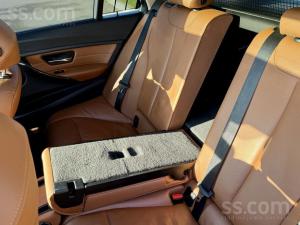 Black BMW 318 2013 in Riga, with an engine capacity of 2.00 L and mileage of 355 thousand km for 5550 €, photo 22 on AUTOMOTO.COM.LV