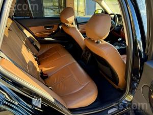 Black BMW 318 2013 in Riga, with an engine capacity of 2.00 L and mileage of 355 thousand km for 5550 €, photo 25 on AUTOMOTO.COM.LV