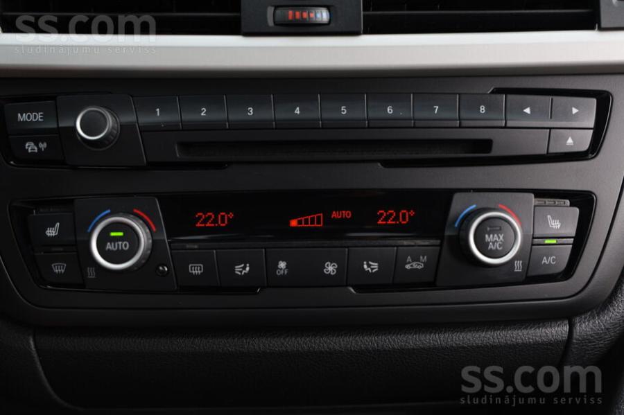Black BMW 318 2013 in Tukums, with an engine capacity of 2.00 L and mileage of 243 thousand km for 10900 €, photo 15 on AUTOMOTO.COM.LV